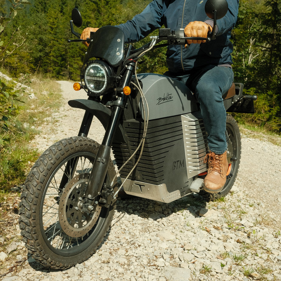 Wildfire – Black Tea Motorbikes